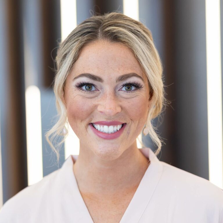 Traveling Makeup and Hair Service - Sam Rose Beauty | Traveling Makeup ...